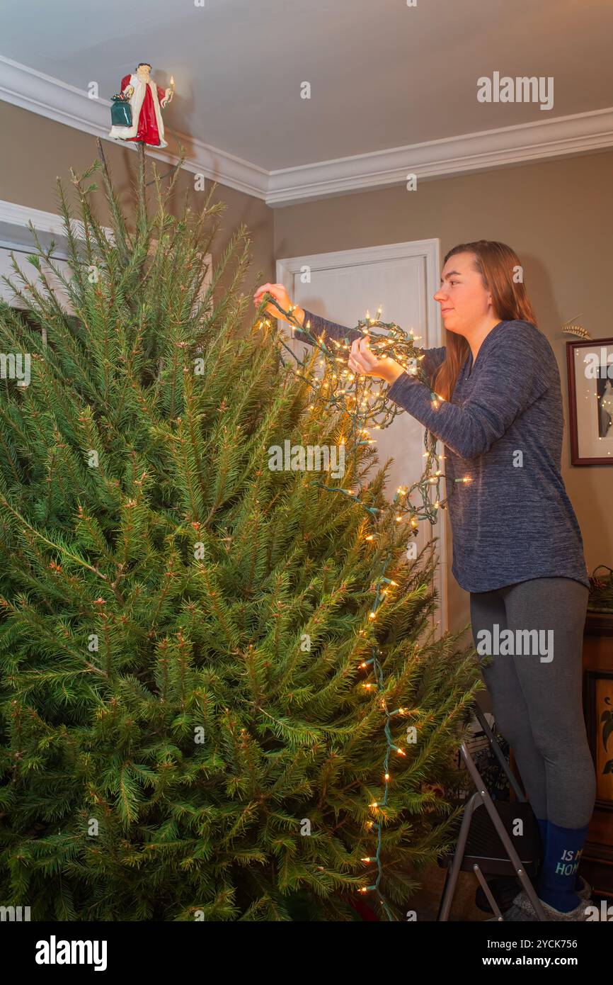 Woman green lights on hi-res stock photography and images - Alamy