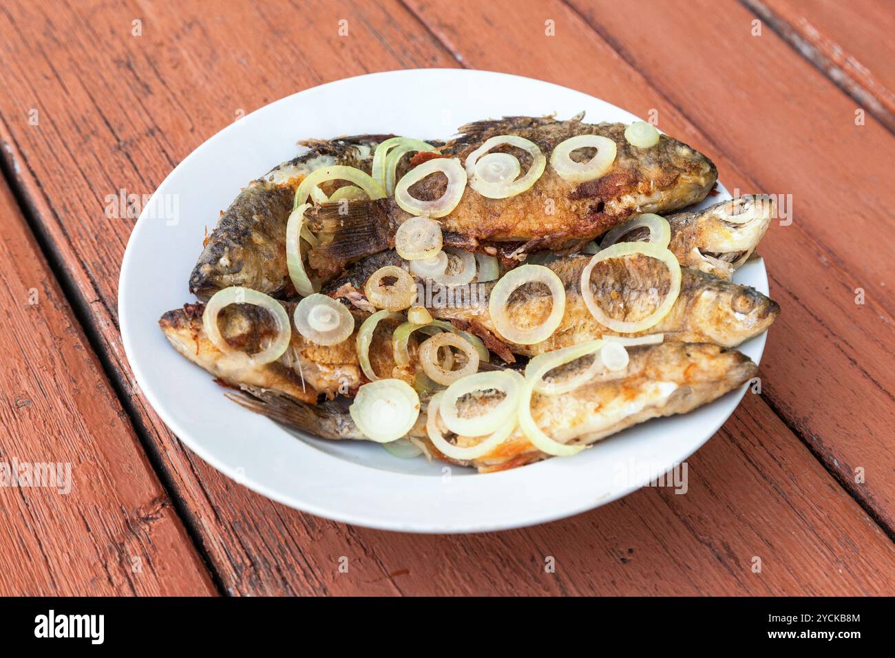 Onion fish hi-res stock photography and images - Alamy