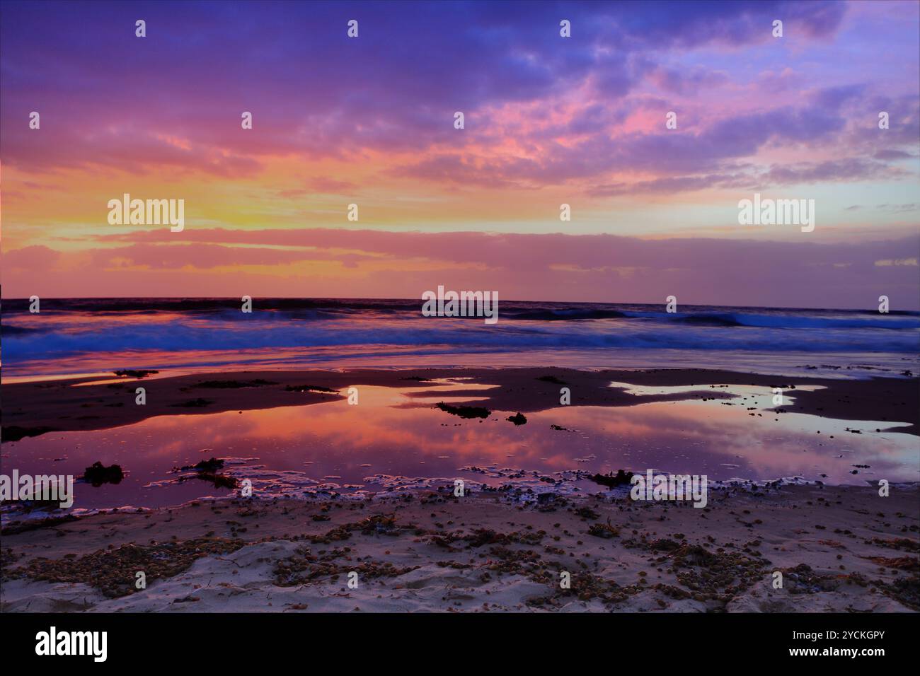 Red serenity hi-res stock photography and images - Alamy