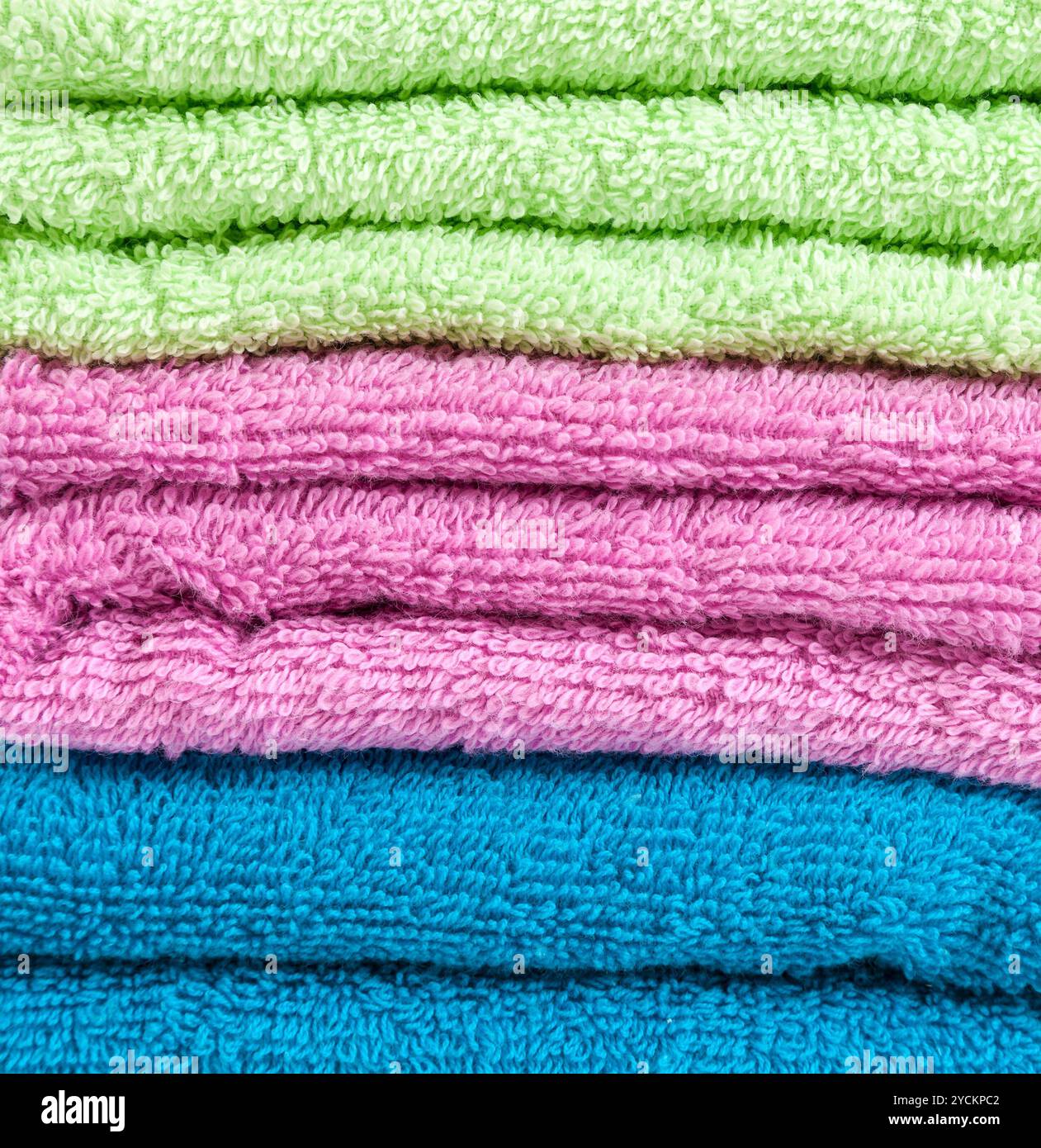 Stack fresh bath towels hi-res stock photography and images - Alamy