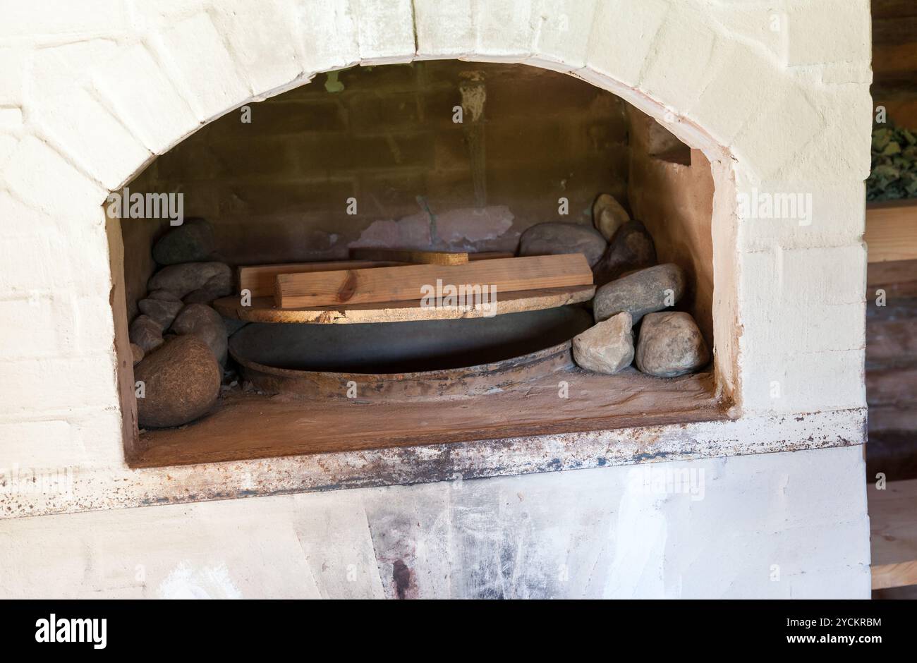 Old traditional oven in hi-res stock photography and images - Alamy