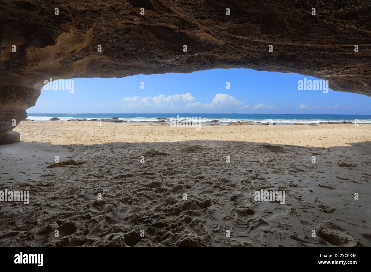 Caves Beach Australia Stock Photo - Alamy