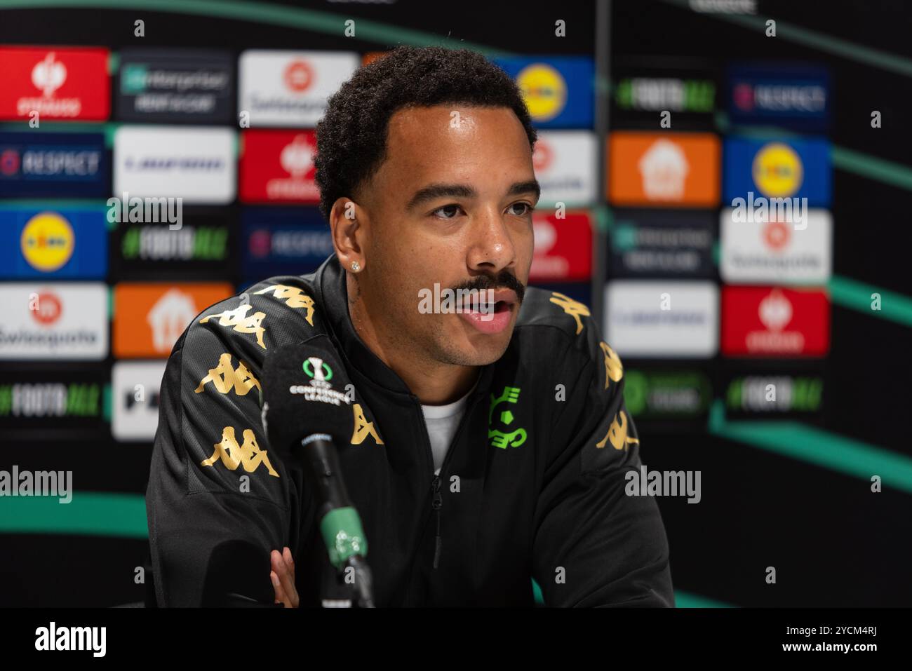 Islande uefa 2024 hi-res stock photography and images - Alamy