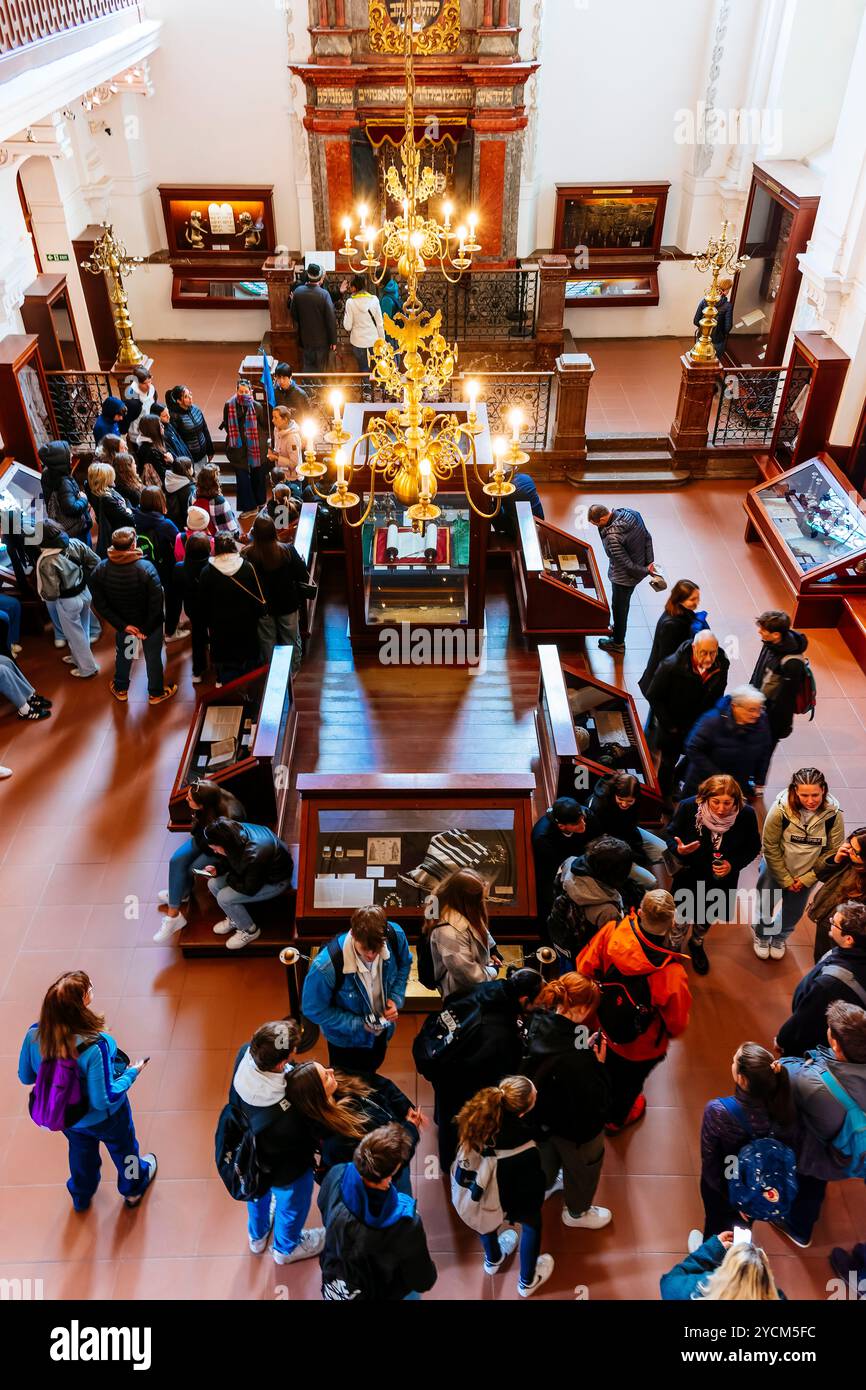 The Klausen Synagogue is nowadays the largest synagogue in the former ...