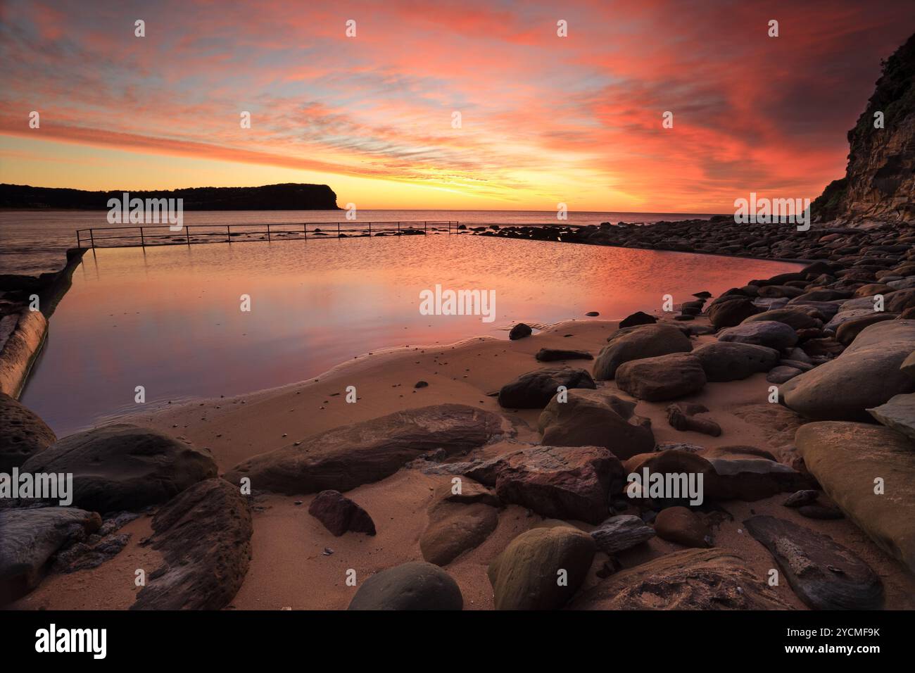 Spectacular sunrise view central hi-res stock photography and images ...