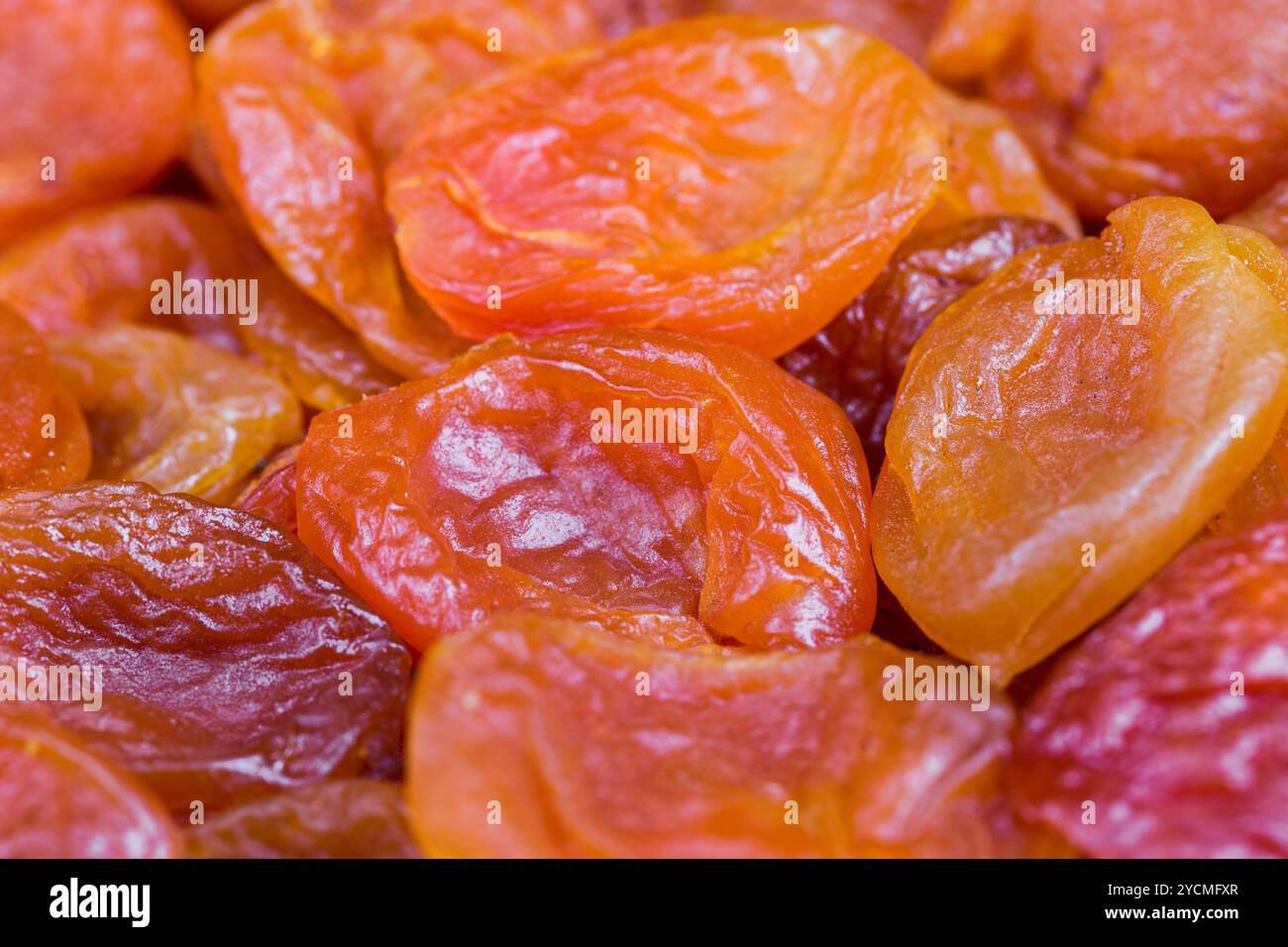 Heap apricots in round hi-res stock photography and images - Alamy
