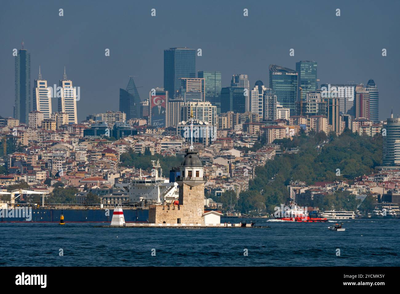 Istanbul's most famous landmark : The Maiden's Tower Stock Photo - Alamy