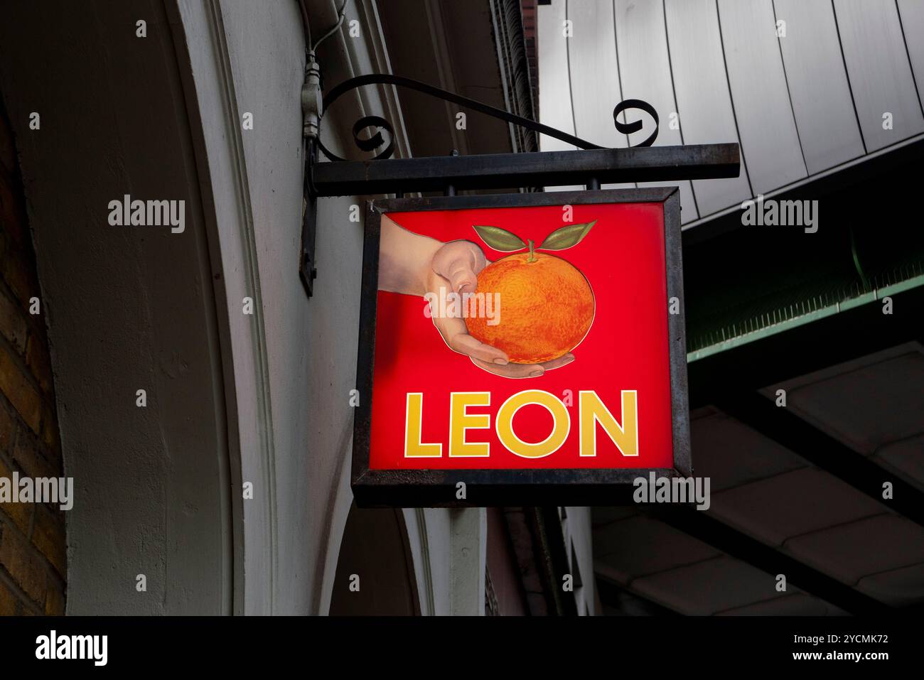 High street resturant chain hi-res stock photography and images - Alamy