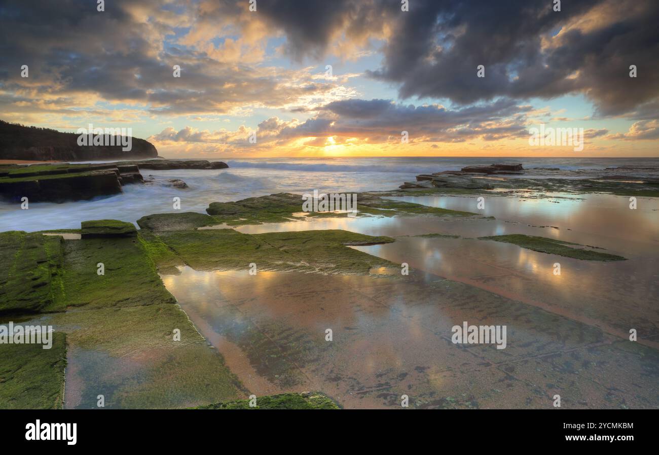 Beautiful sun rising scene hi-res stock photography and images - Alamy