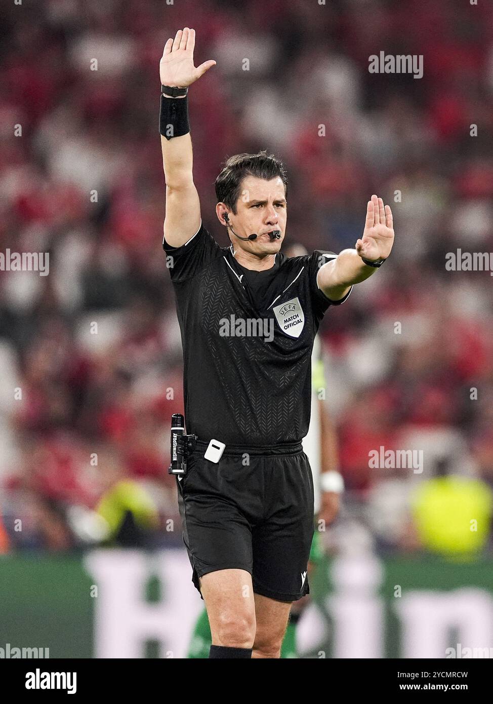 Lisbon, Portugal. 23rd Oct, 2024. Lisbon - Referee Umut Meler during ...