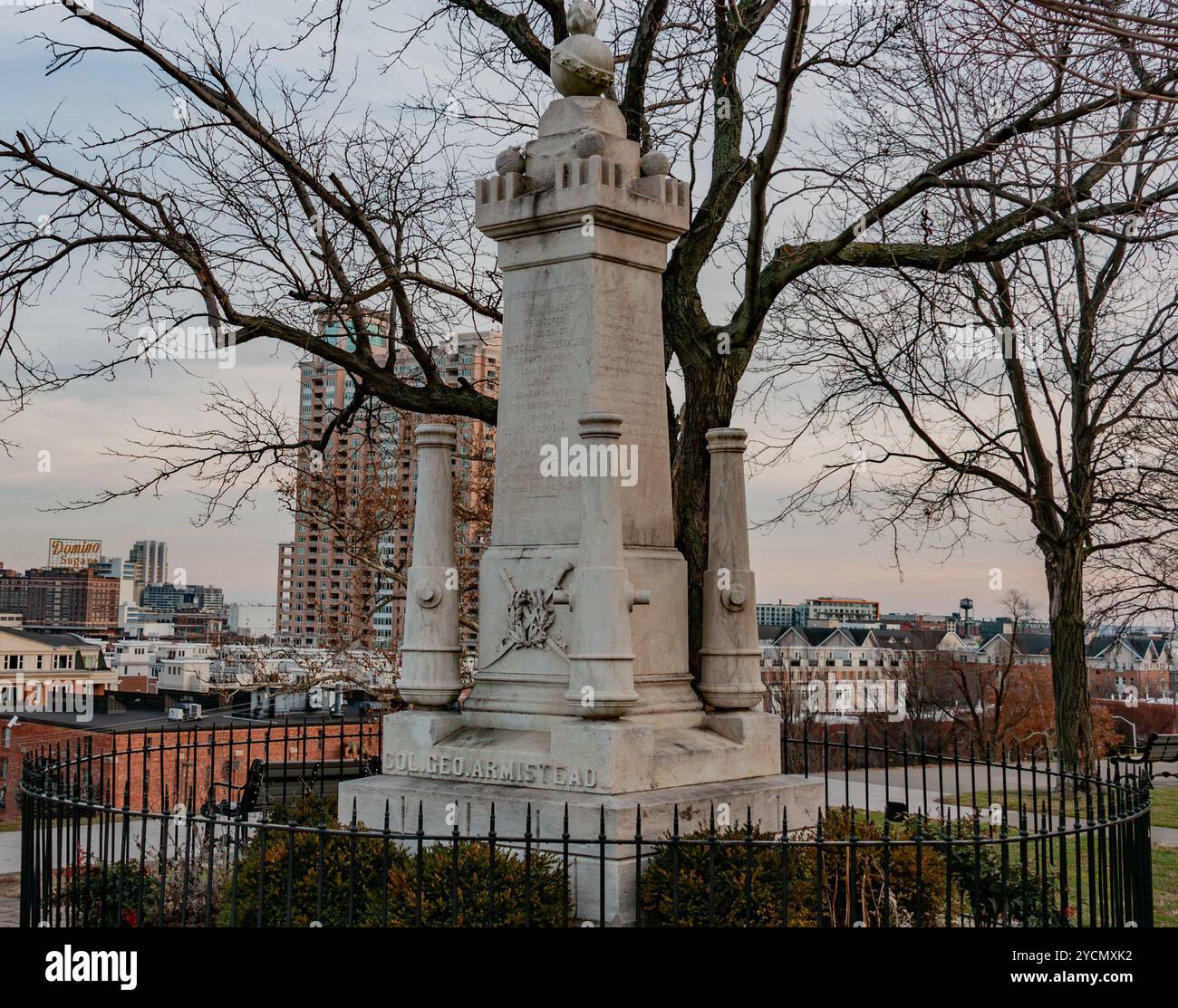 George armistead monument hi-res stock photography and images - Alamy