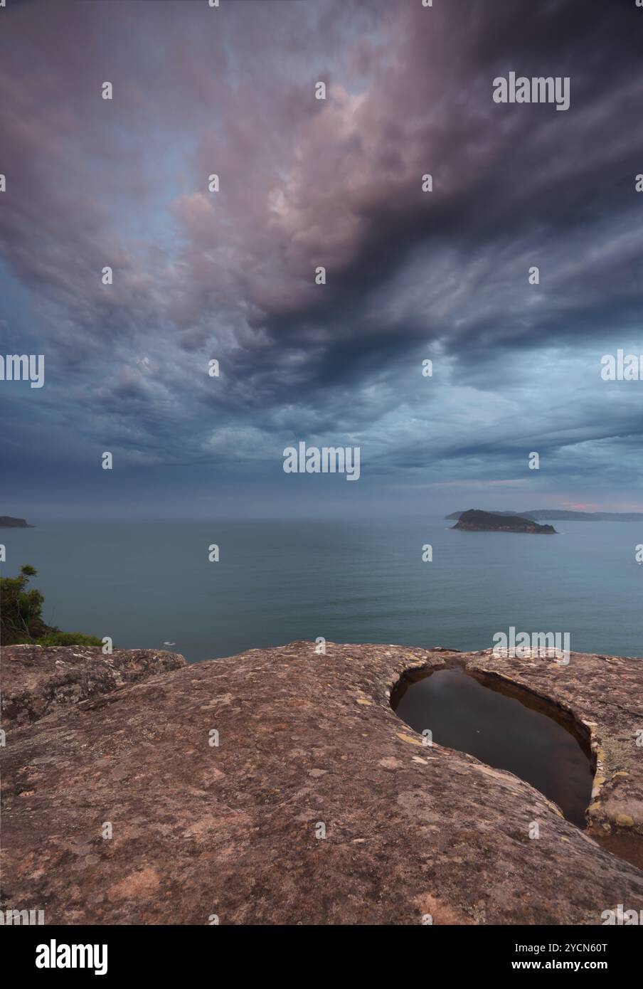 Broken bay pretty beach australia hi-res stock photography and images ...