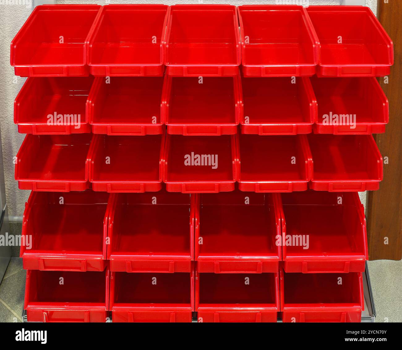 Tub rack hi-res stock photography and images - Alamy