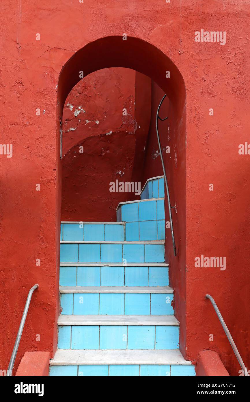 Stairs with doorway hi-res stock photography and images - Alamy