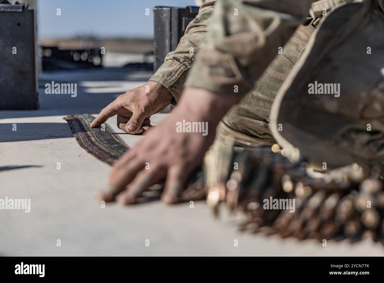 U.S. Army Soldiers serving in the 1st Infantry Division conduct a ...