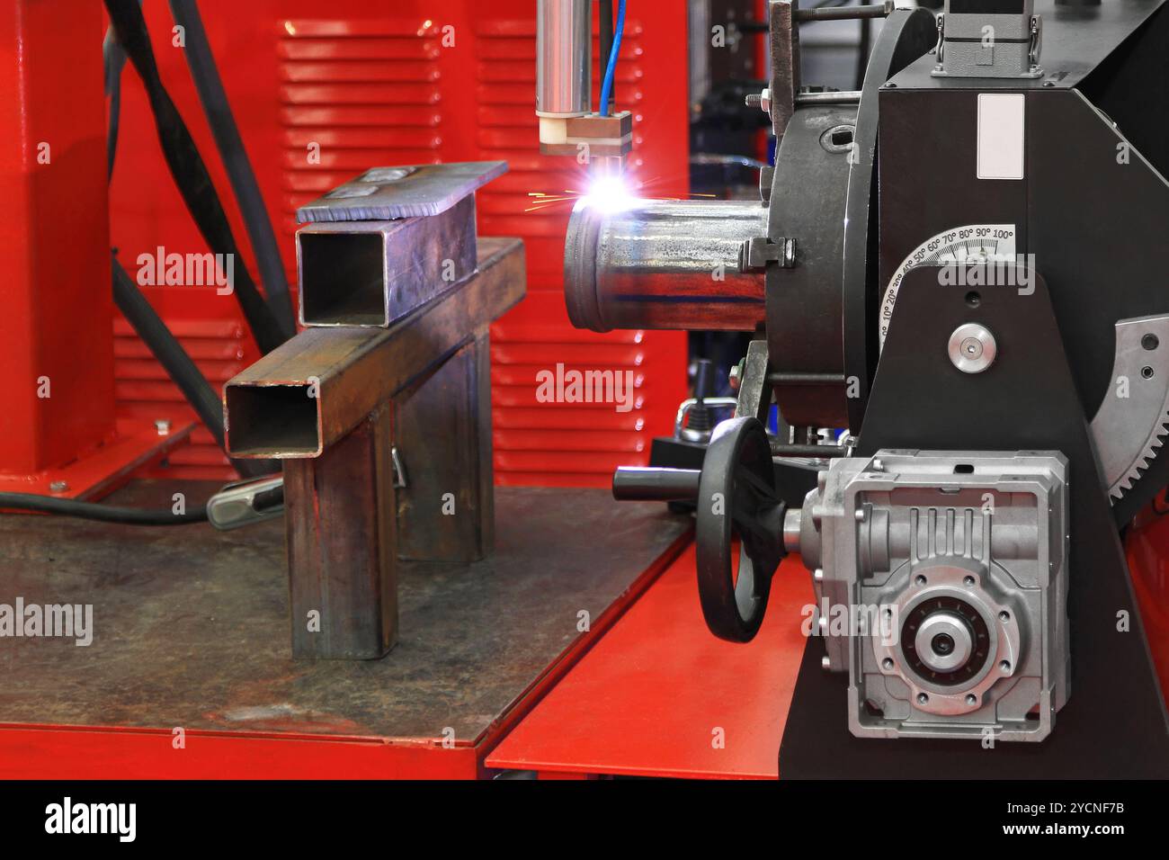 Pipe welding hi-res stock photography and images - Alamy