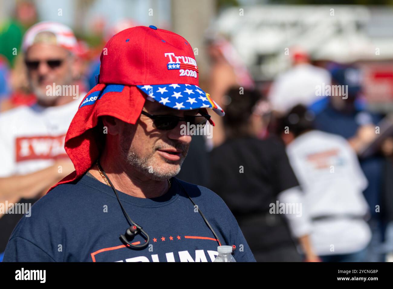 Sunrise, Florida, USA. 19th October 2024. Donald Trump supporters ...