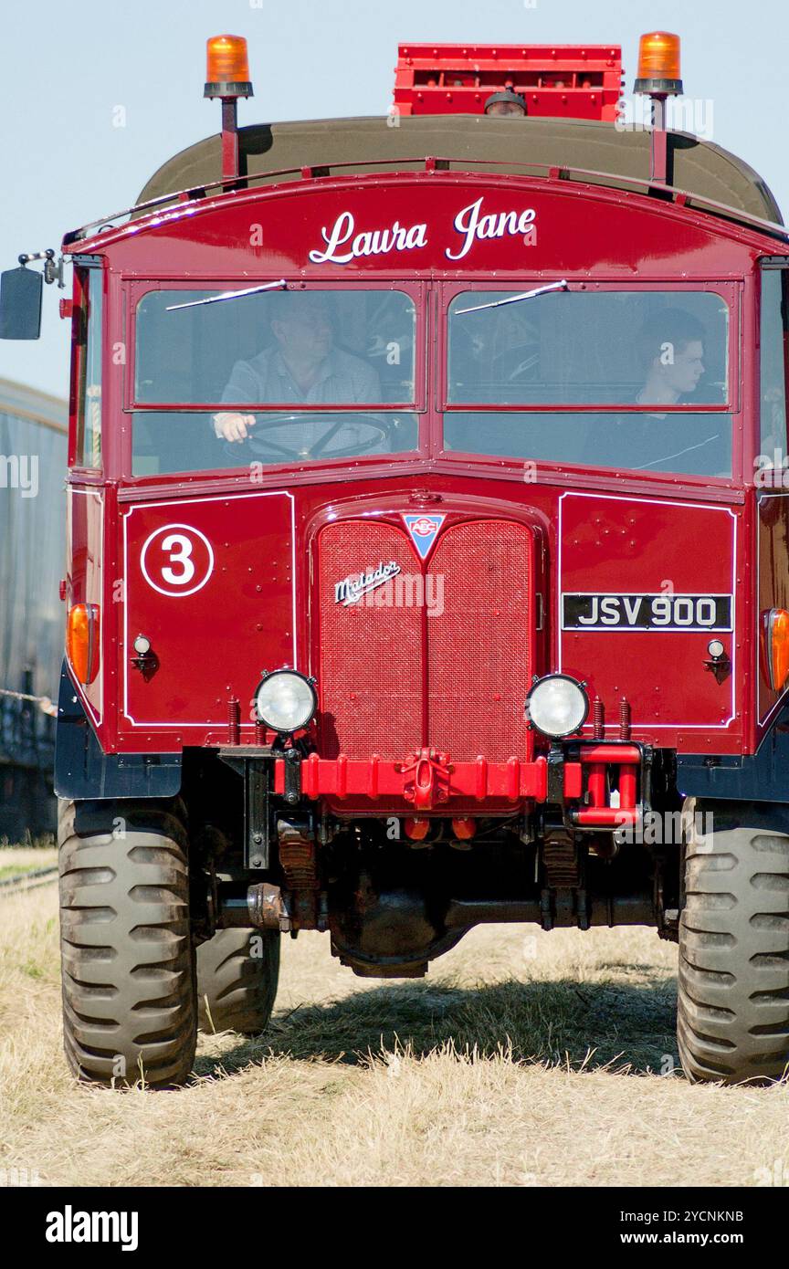1943 aec matador hi-res stock photography and images - Alamy
