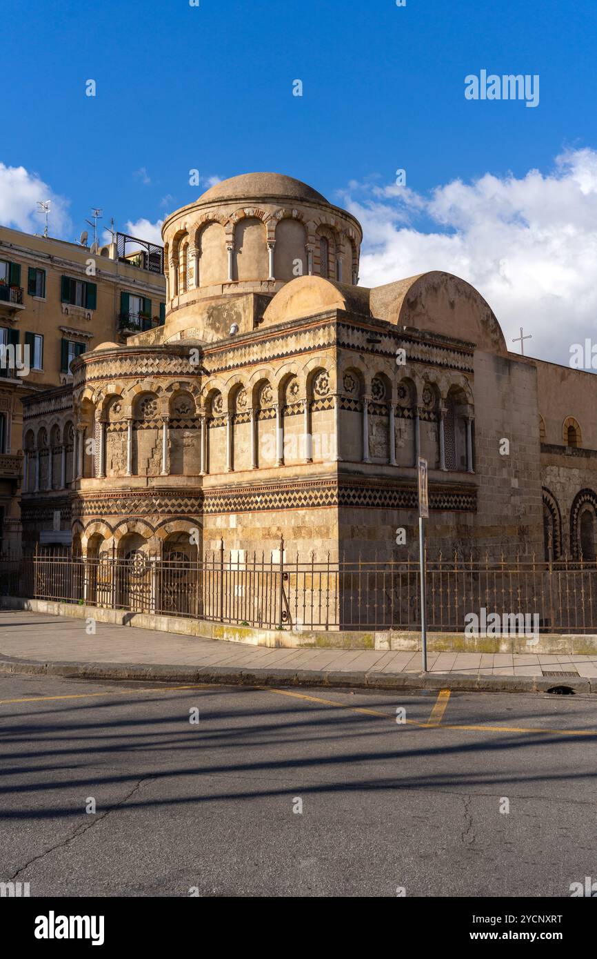 Church of the annunciation messina hi-res stock photography and images ...