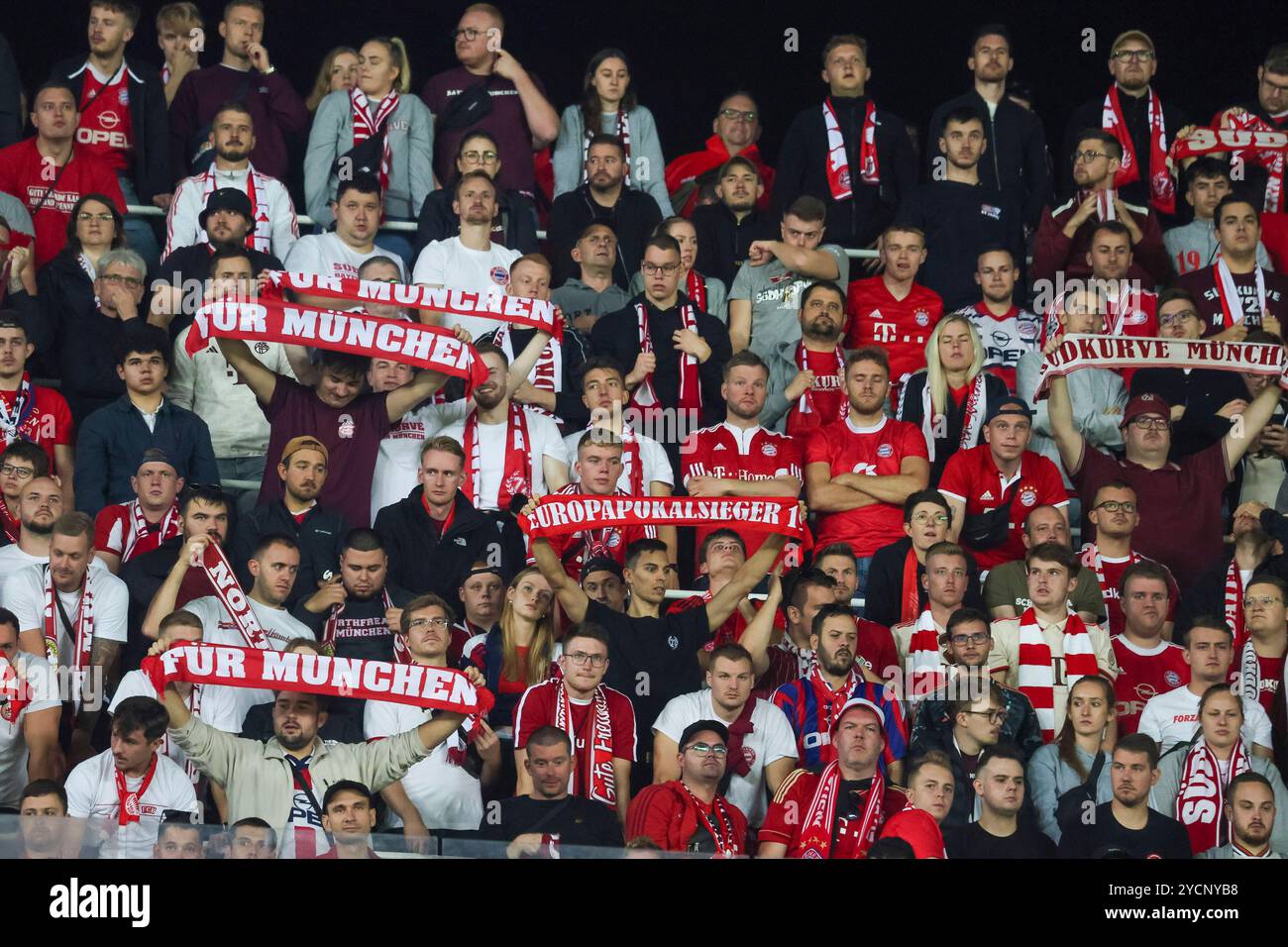 Barcelona fc vs bayern 2024 hi-res stock photography and images - Alamy