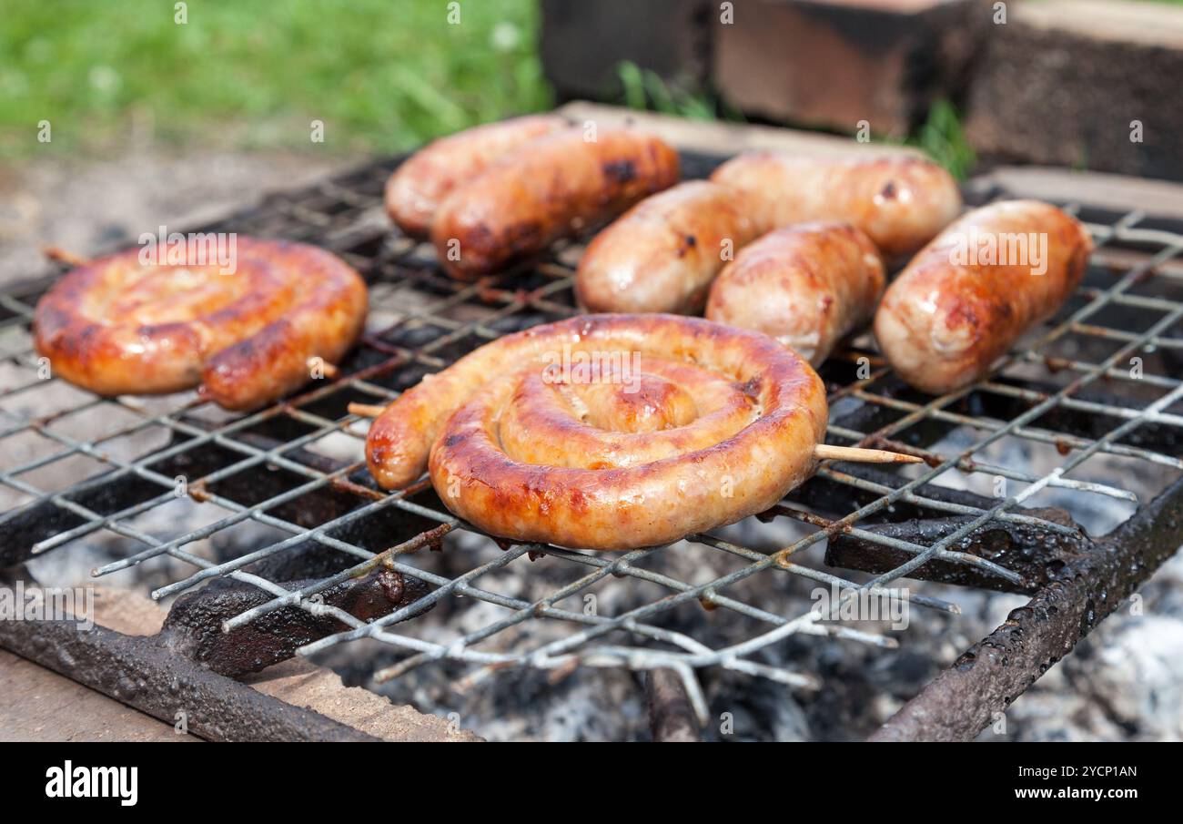 Coals barbecue grill smoke fire hi-res stock photography and images - Alamy