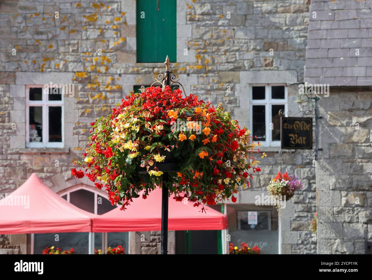 Village pub county monaghan hi-res stock photography and images - Alamy