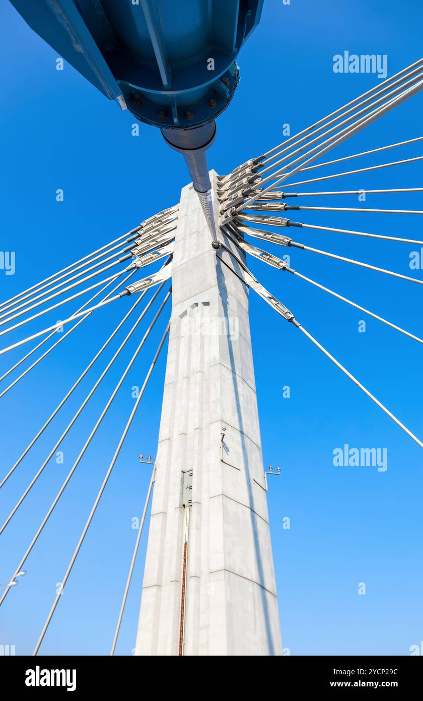 Modern cable hi-res stock photography and images - Alamy