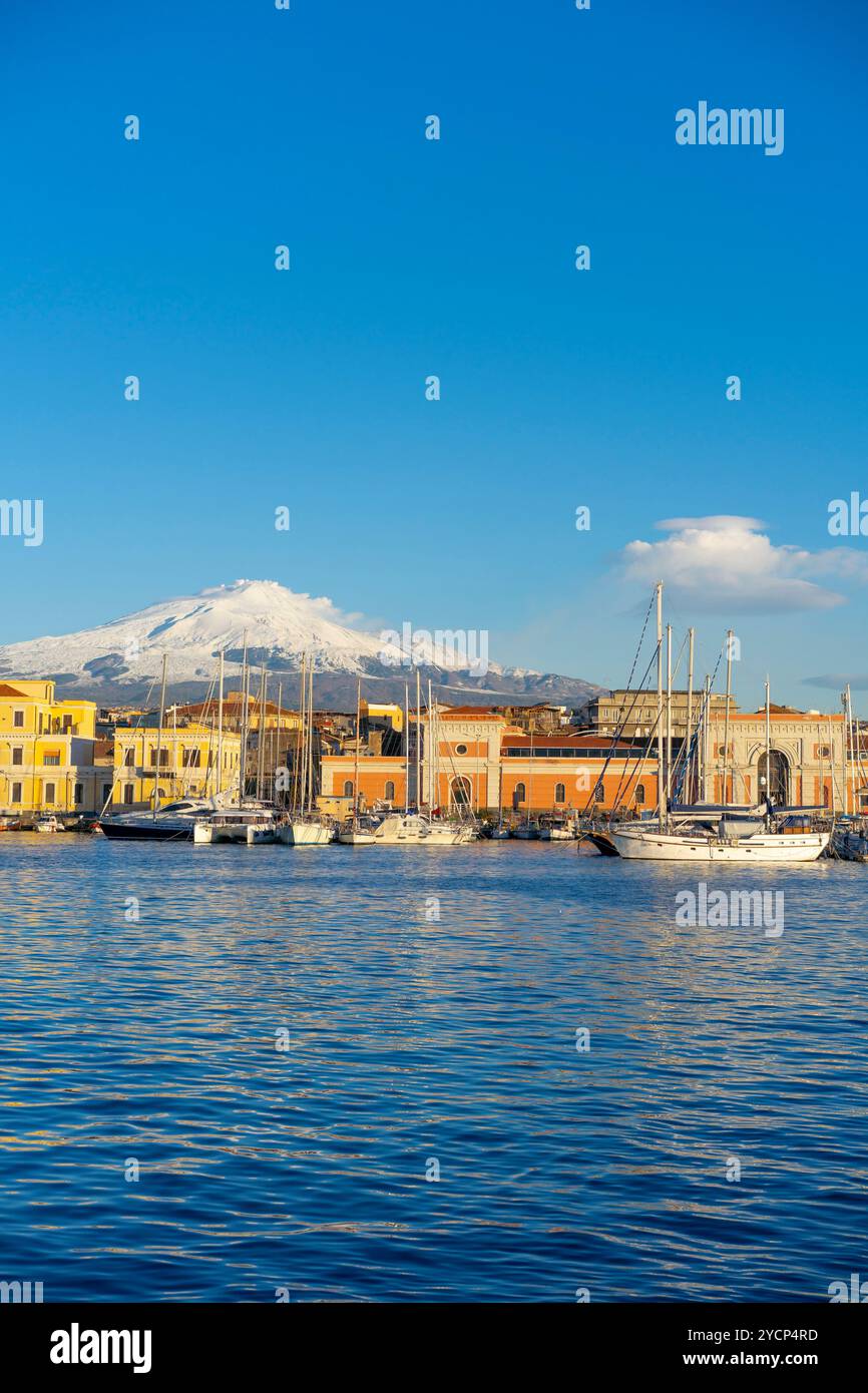 Port of sicily hi-res stock photography and images - Alamy