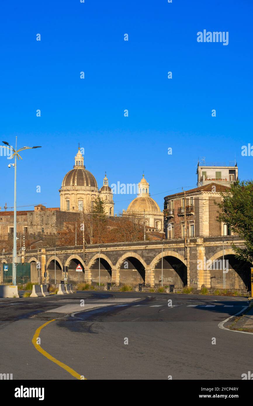 European archi hi-res stock photography and images - Alamy