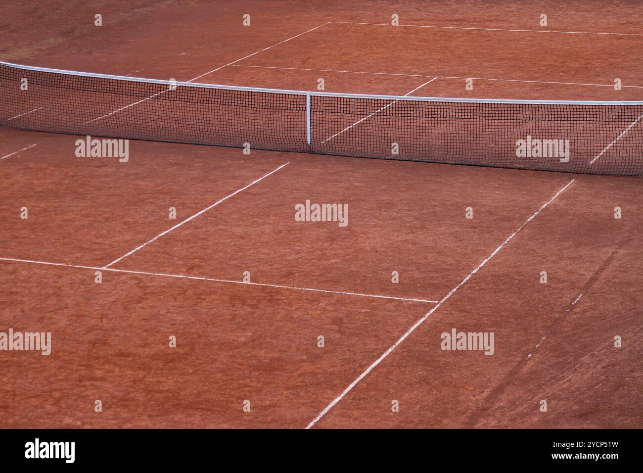 Clay tennis court surface hi-res stock photography and images - Alamy