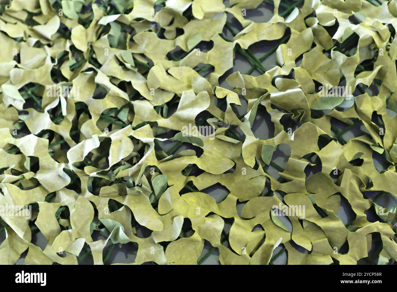 Army camo netting hi-res stock photography and images - Alamy