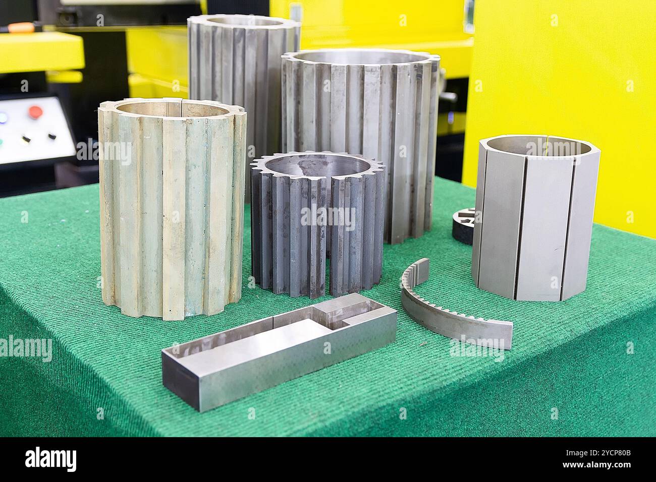 Plasma cutting cnc automated metalworking hi-res stock photography and ...