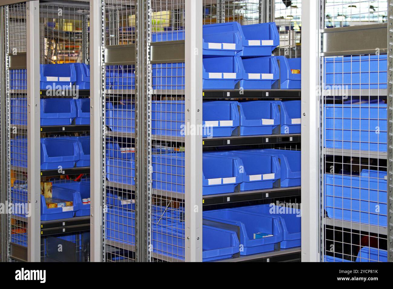 Plastic container rack storage hi-res stock photography and images - Alamy