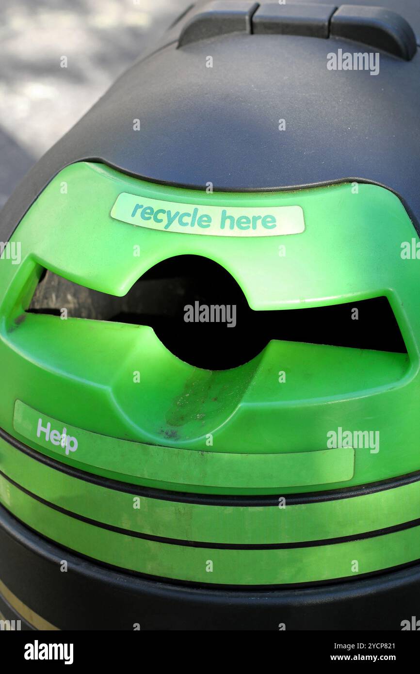 Waste container recycle hi-res stock photography and images - Alamy