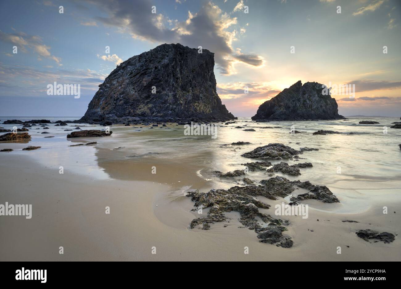 Glasshouse Rocks Narooma Stock Photo - Alamy