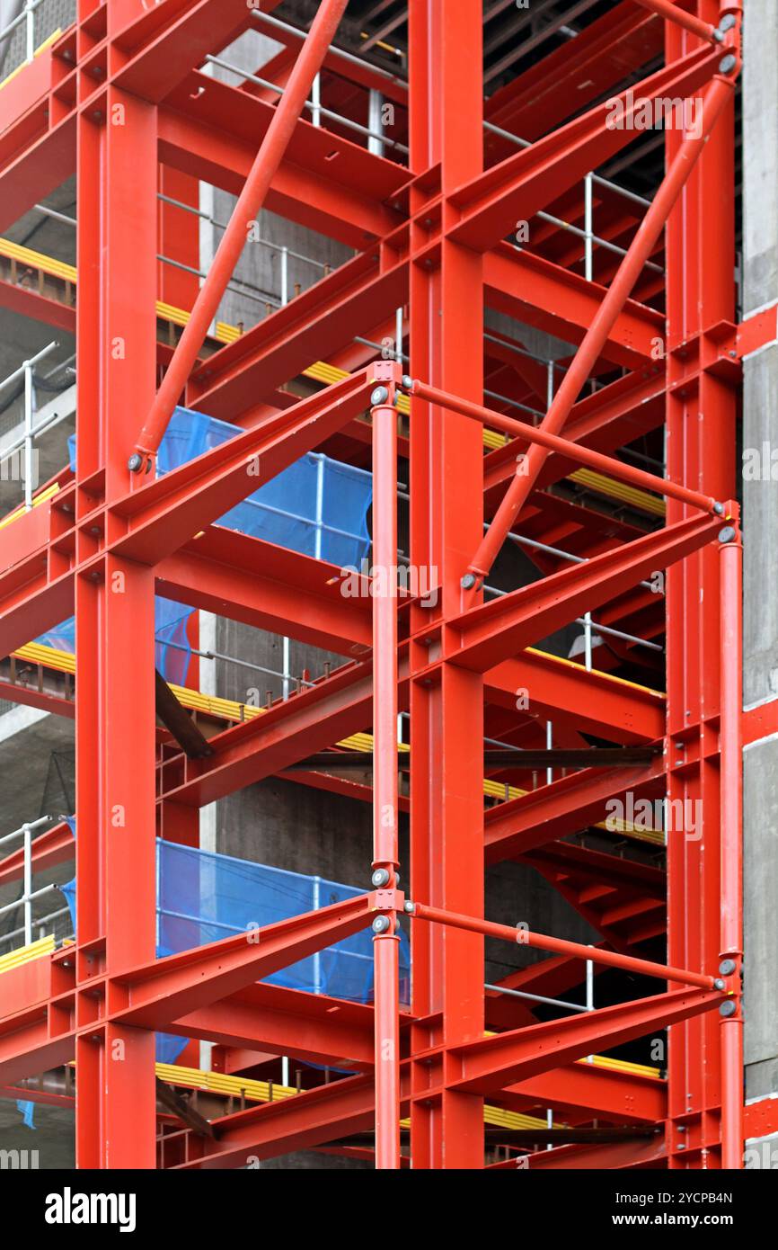 Construction frame hi-res stock photography and images - Alamy