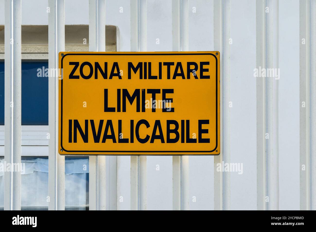 Impassable boundary hi-res stock photography and images - Alamy