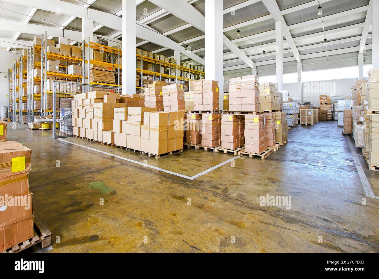 Warehouse cargo hi-res stock photography and images - Alamy