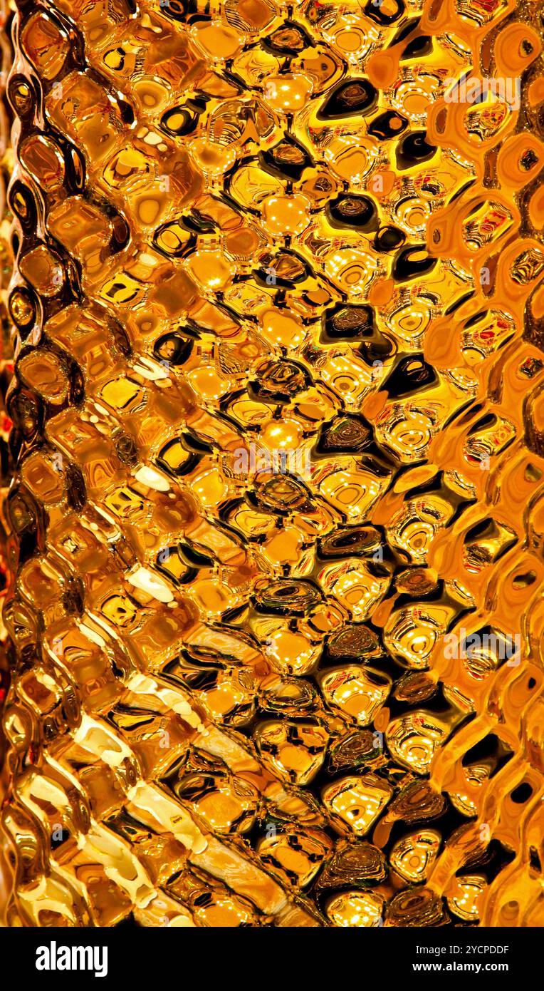Gold carving carved hi-res stock photography and images - Alamy