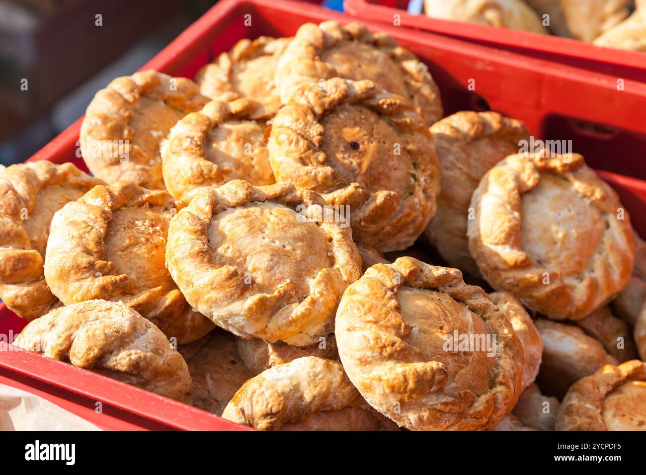 Ready cakes hi-res stock photography and images - Alamy
