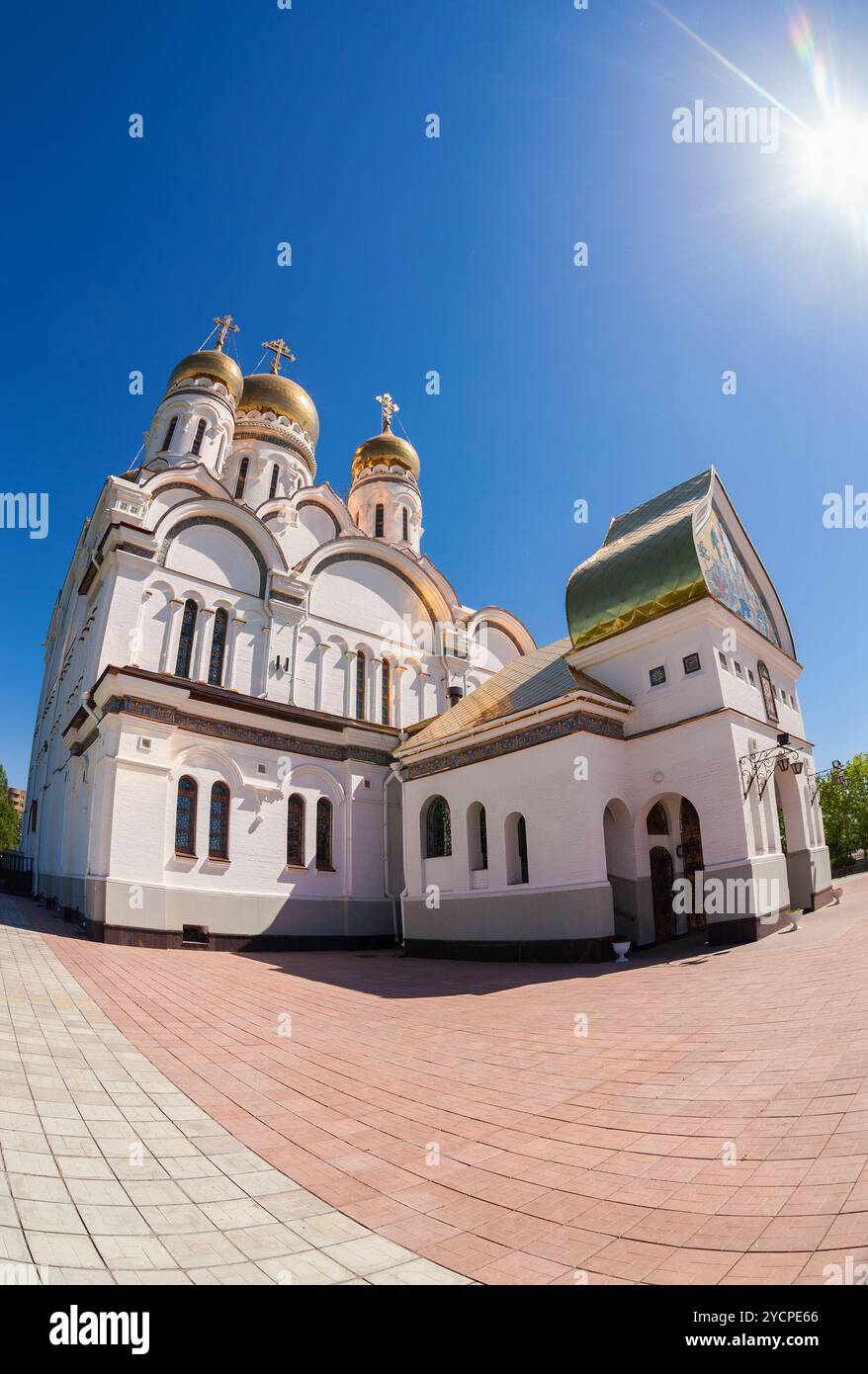 Russian orthodox church gold domes hi-res stock photography and images ...