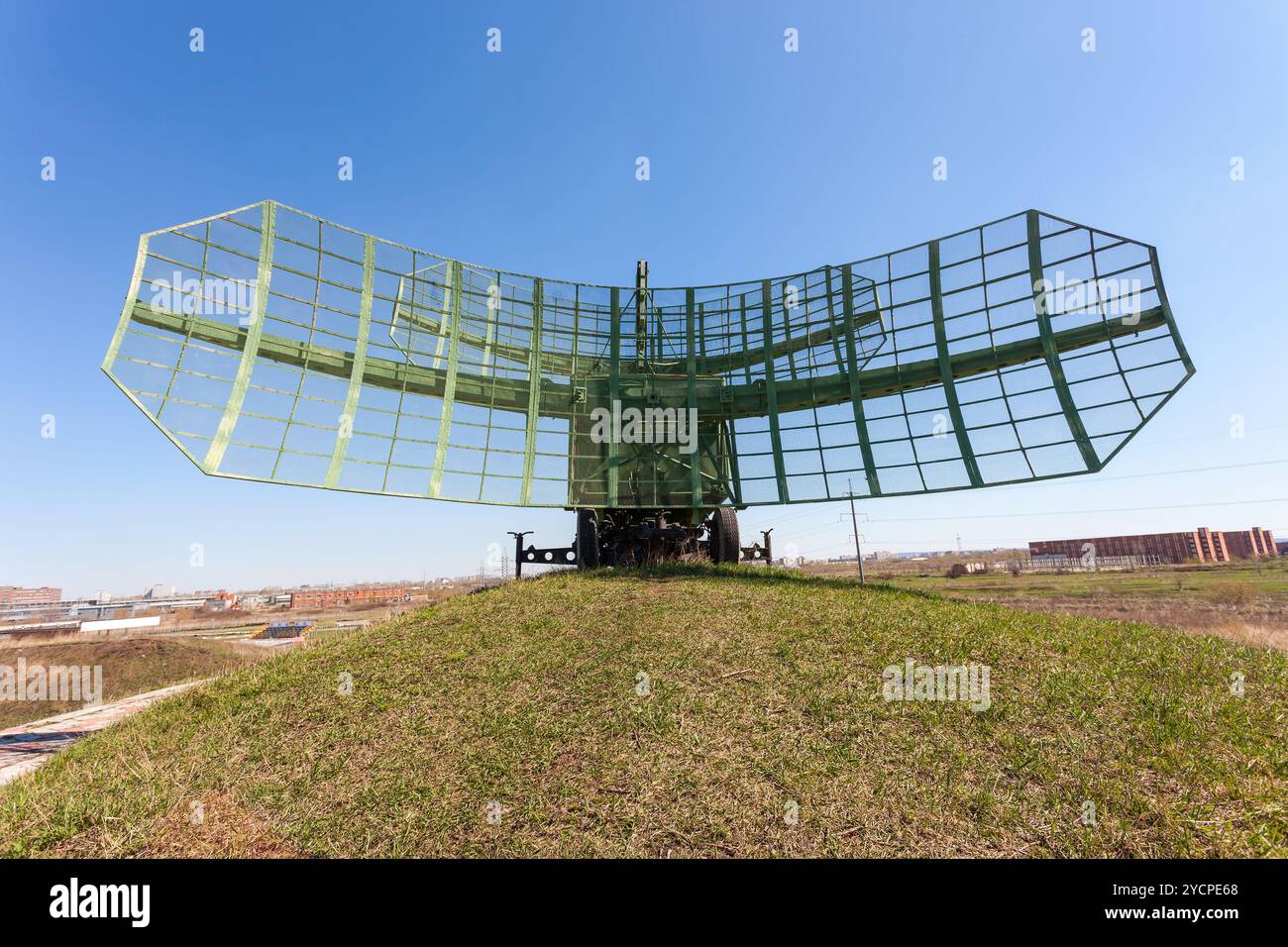 Russian military mobile radar hi-res stock photography and images - Alamy