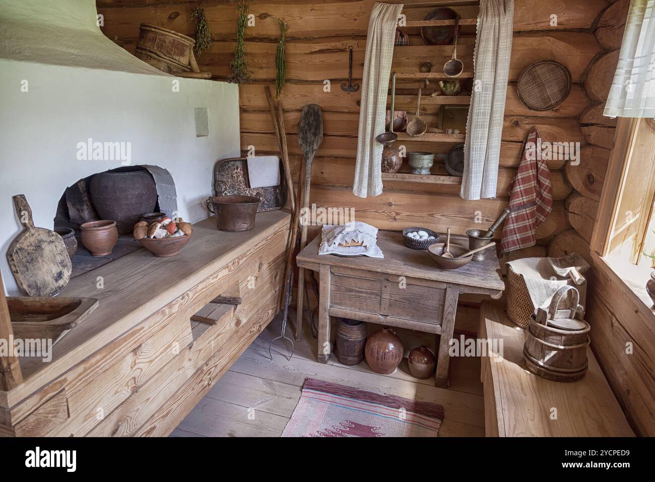 Russian kitchen house hi-res stock photography and images - Alamy