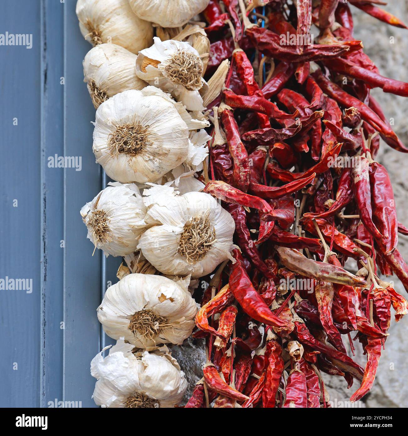 Garlic and peppers hi-res stock photography and images - Alamy