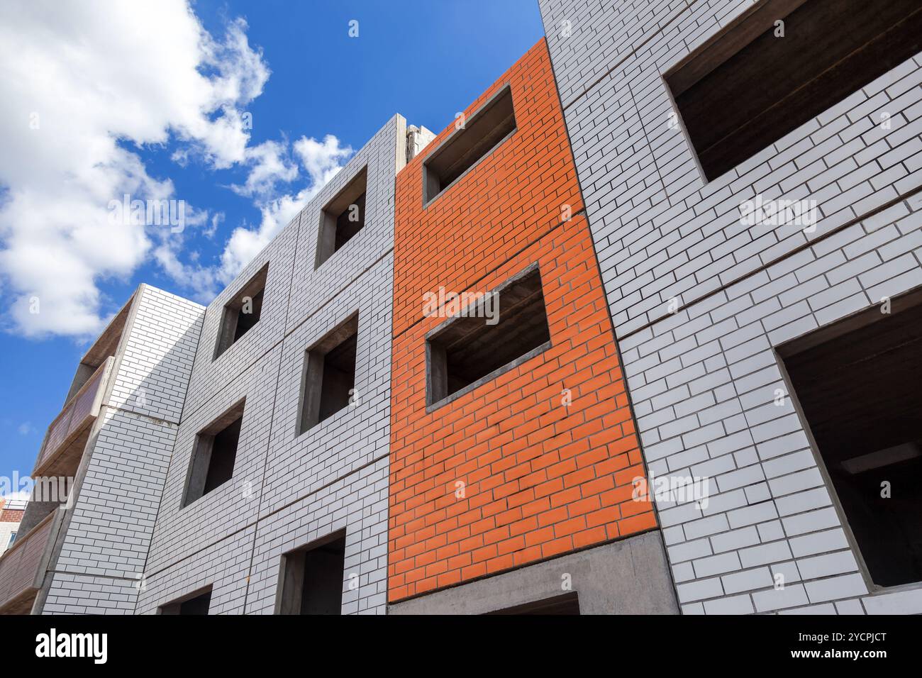Construction of a new residential building Stock Photo - Alamy