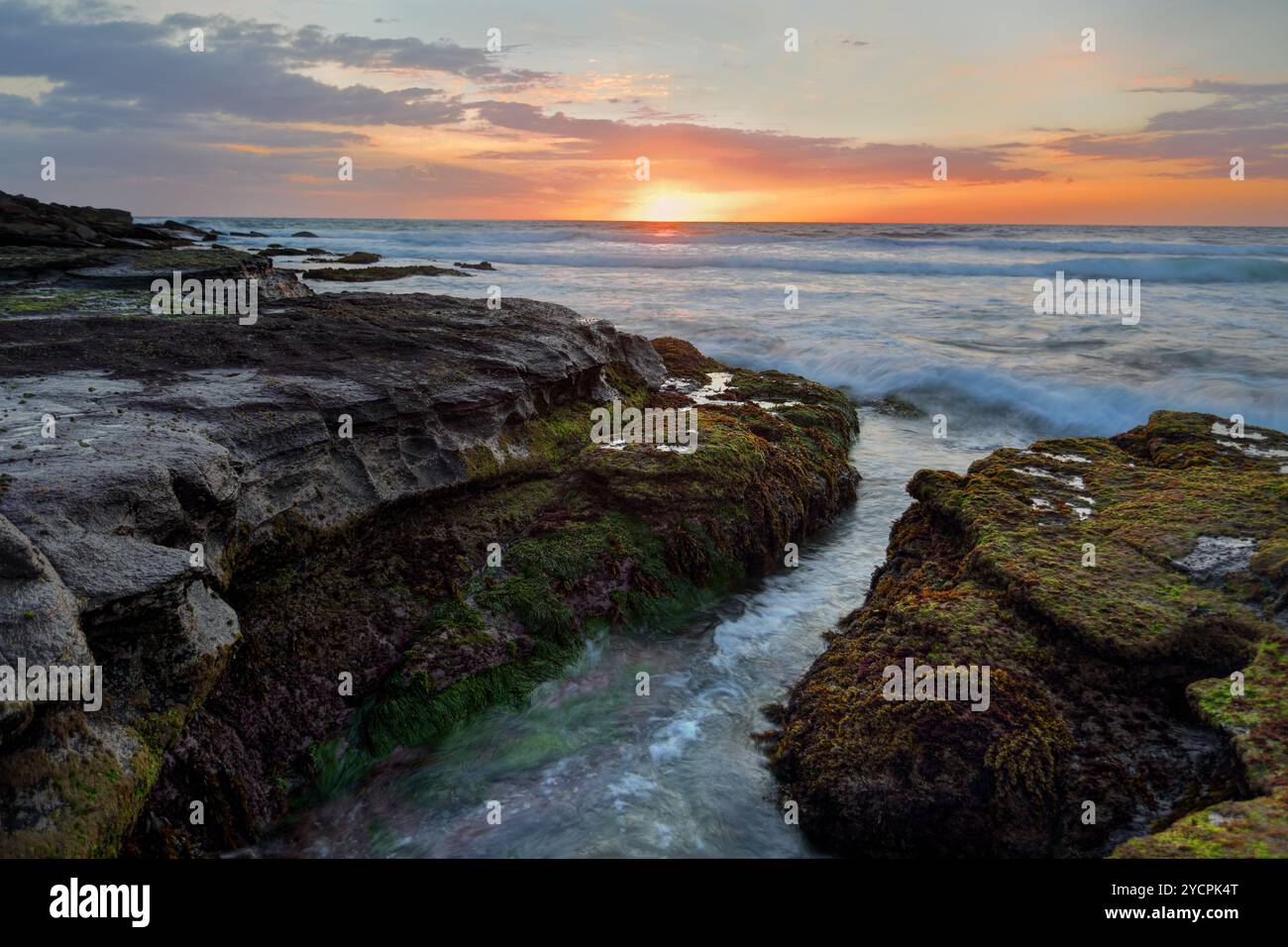 Tasman dawn hi-res stock photography and images - Alamy