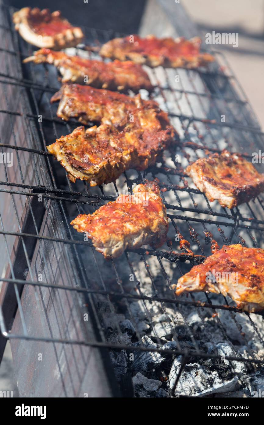 Delicious roast barbeque on grill hi-res stock photography and images ...