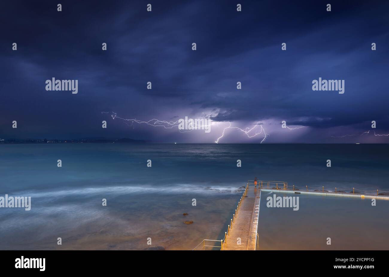 Collaroy storms and lightning Stock Photo - Alamy
