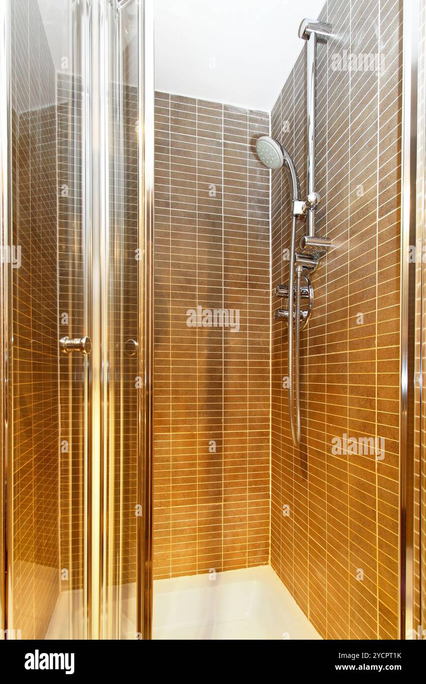 Small bathroom with shower hi-res stock photography and images - Alamy