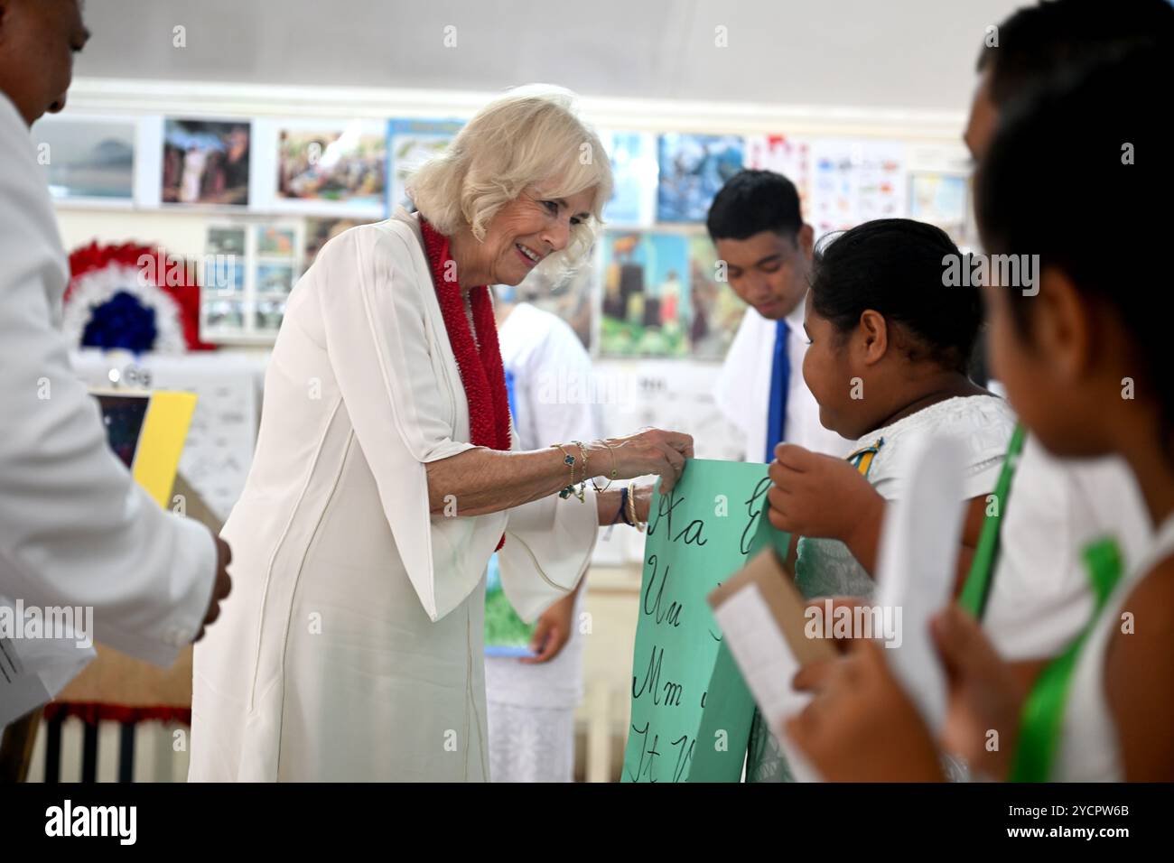Queen Camilla meets children from Moata'a village's aoga faifeau ...